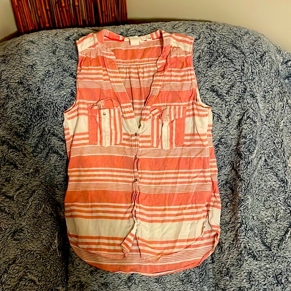 H&M | Tops | Hm Logg Light Pink And White Button Down Sleeveless Shirt ...